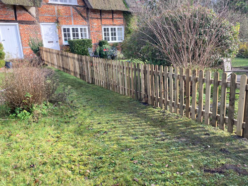 Picket Fencing Winchester Hampshire - Picket & Close Board Fencing