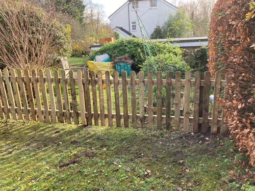Picket Fencing Winchester Hampshire - Picket & Close Board Fencing
